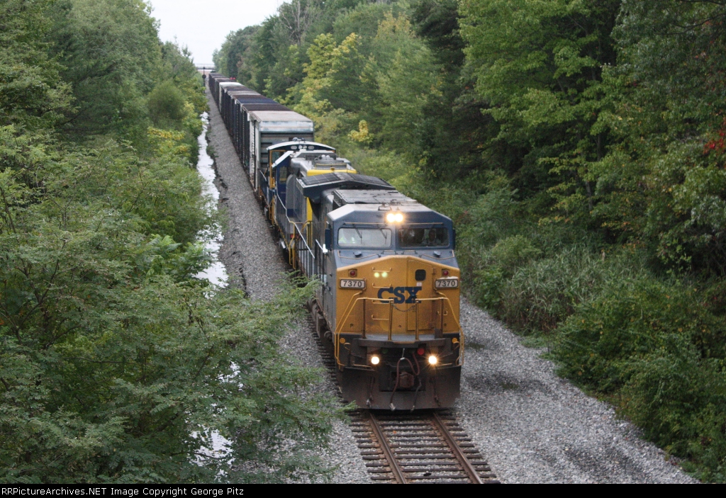 CSX 7370 at Poplar, MD
